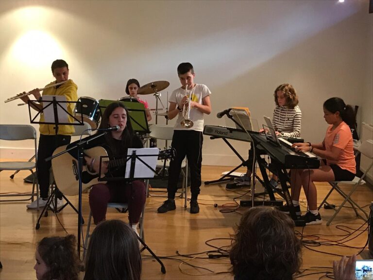 Kontzertua: Lazkao Txiki Musika Eskolaren Gabon kontzertua - Goierriko ...