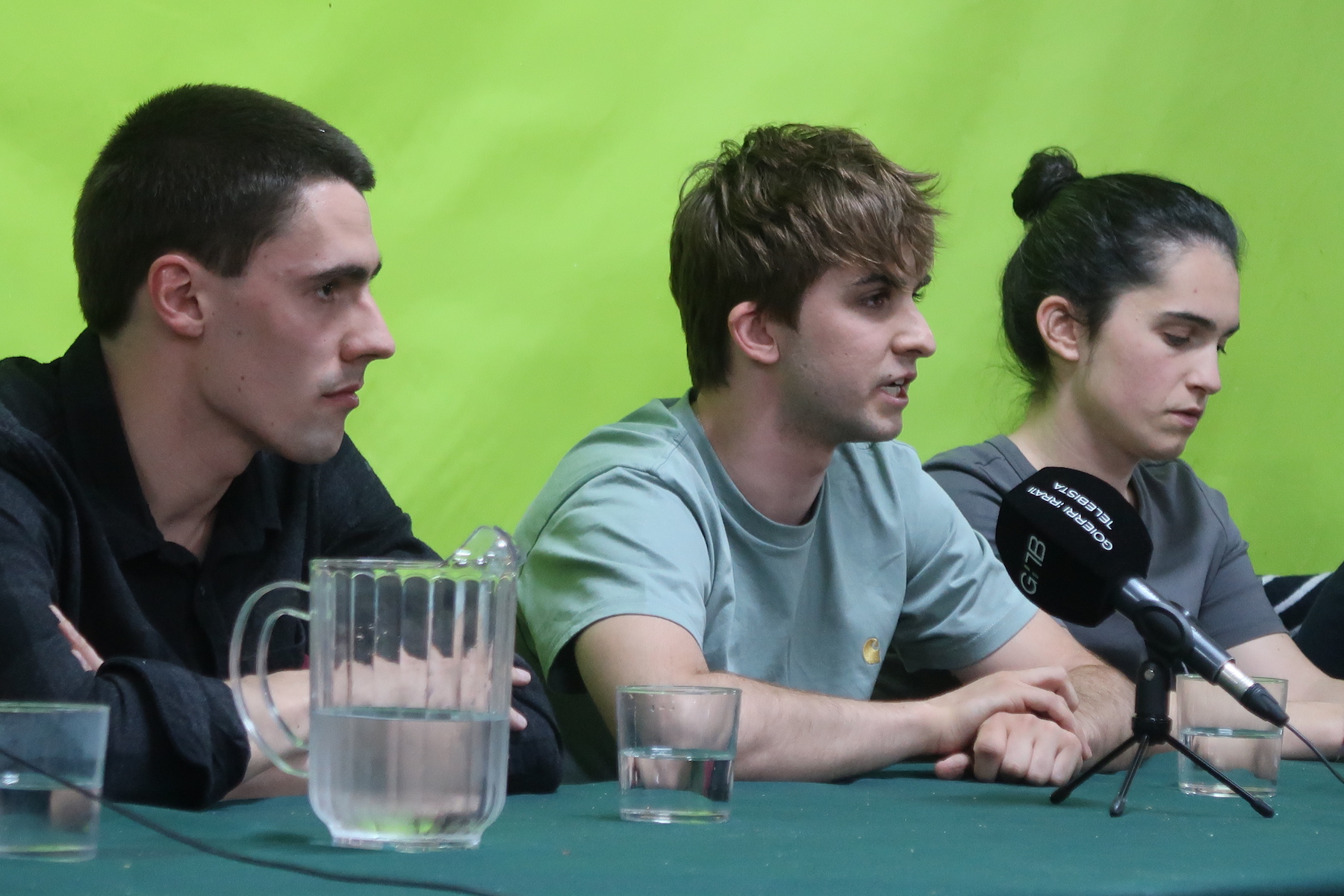 Aner Peritz 'Euzkitze'-k irabazi du 52. Osinalde bertsolari sariketa ...